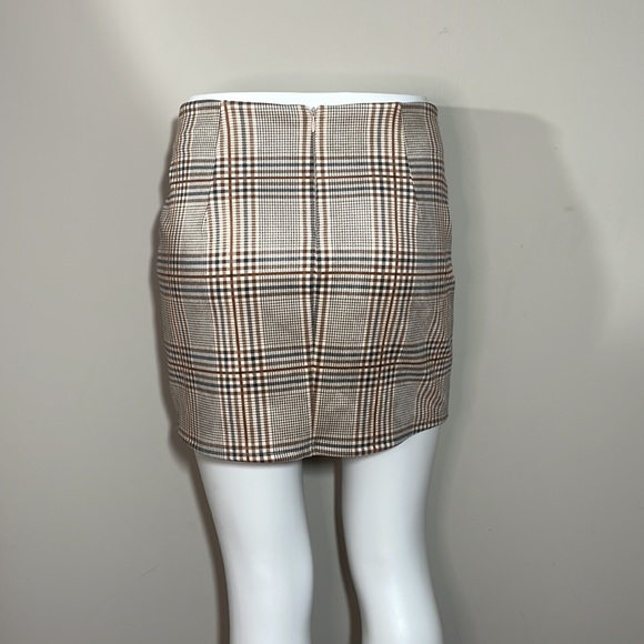 Le Lis | Skirts | Nwt Le Lis Collection Plaid Mini Skirt | Poshmark